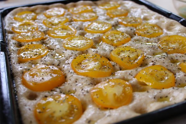 My Foodie Days | Amber tomato focaccia