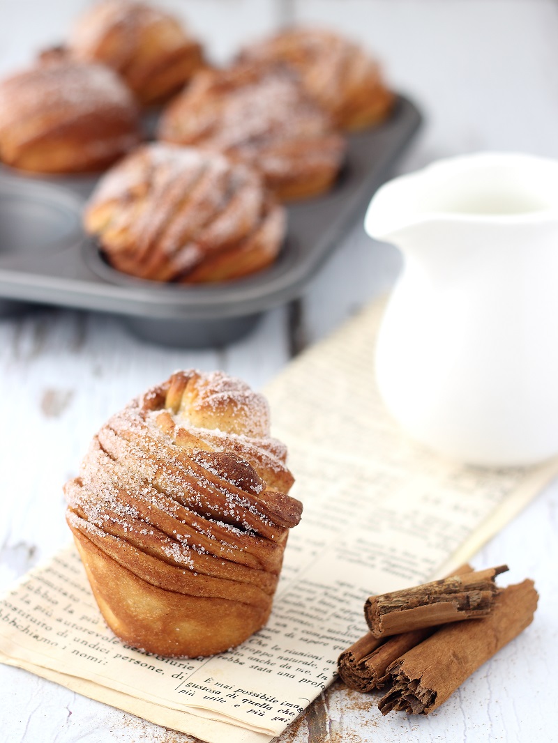 My Foodie Days | Cinnamon cruffins