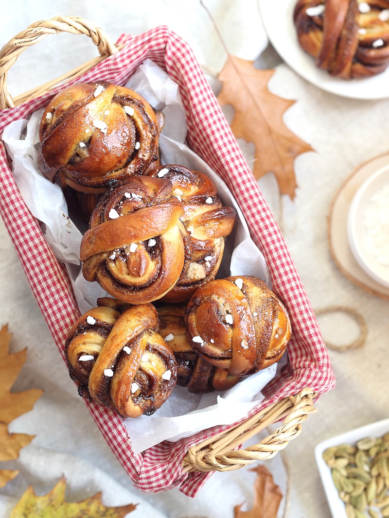 My Foodie Days | Swedish buns - Kardamombullar